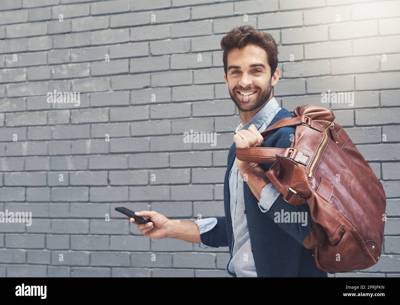 Bagged clothes hi-res stock photography and images - Alamy