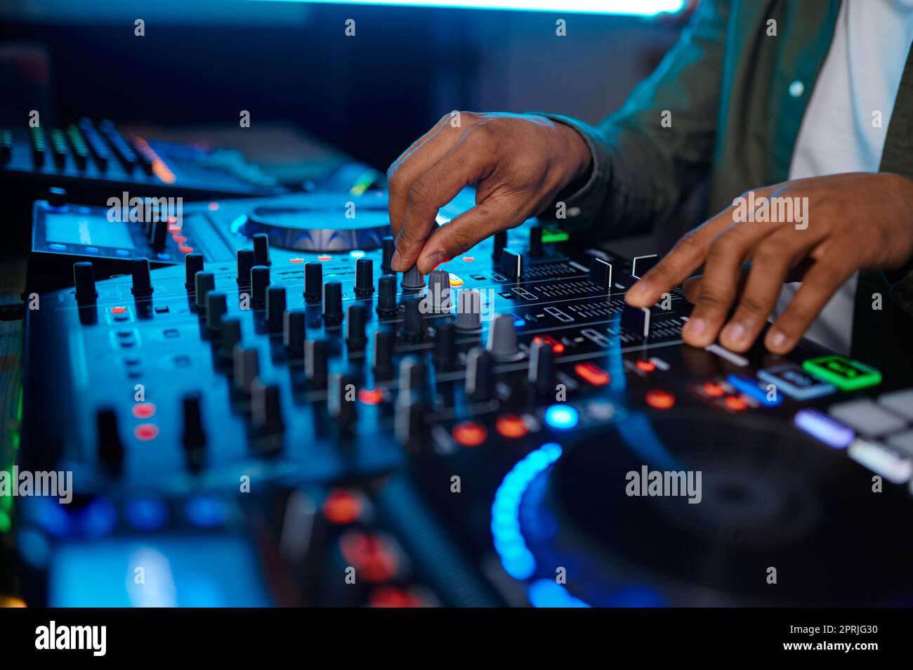 Recording console hi-res stock photography and images - Alamy