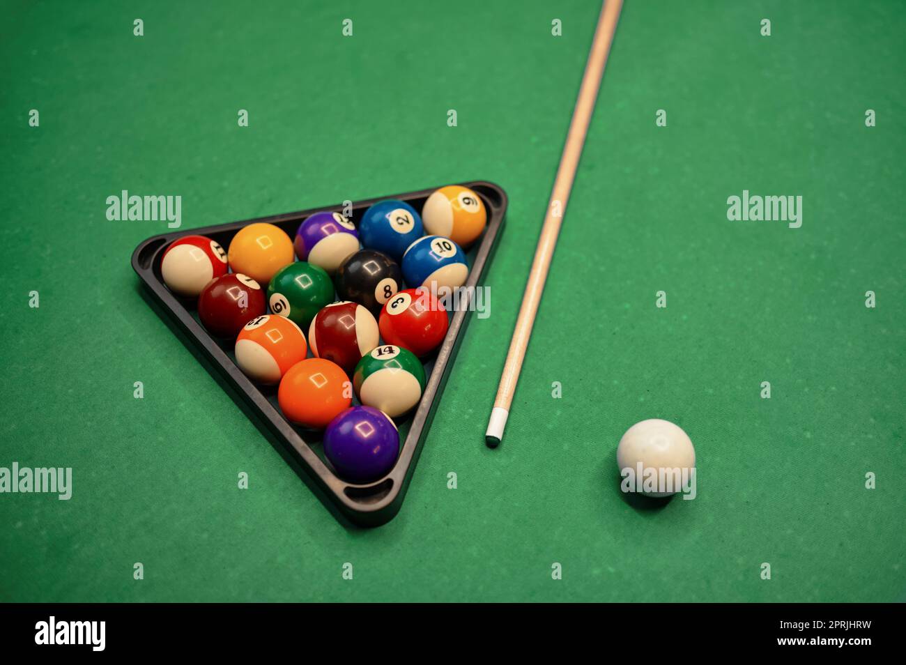 Pool table balls hi-res stock photography and images - Alamy