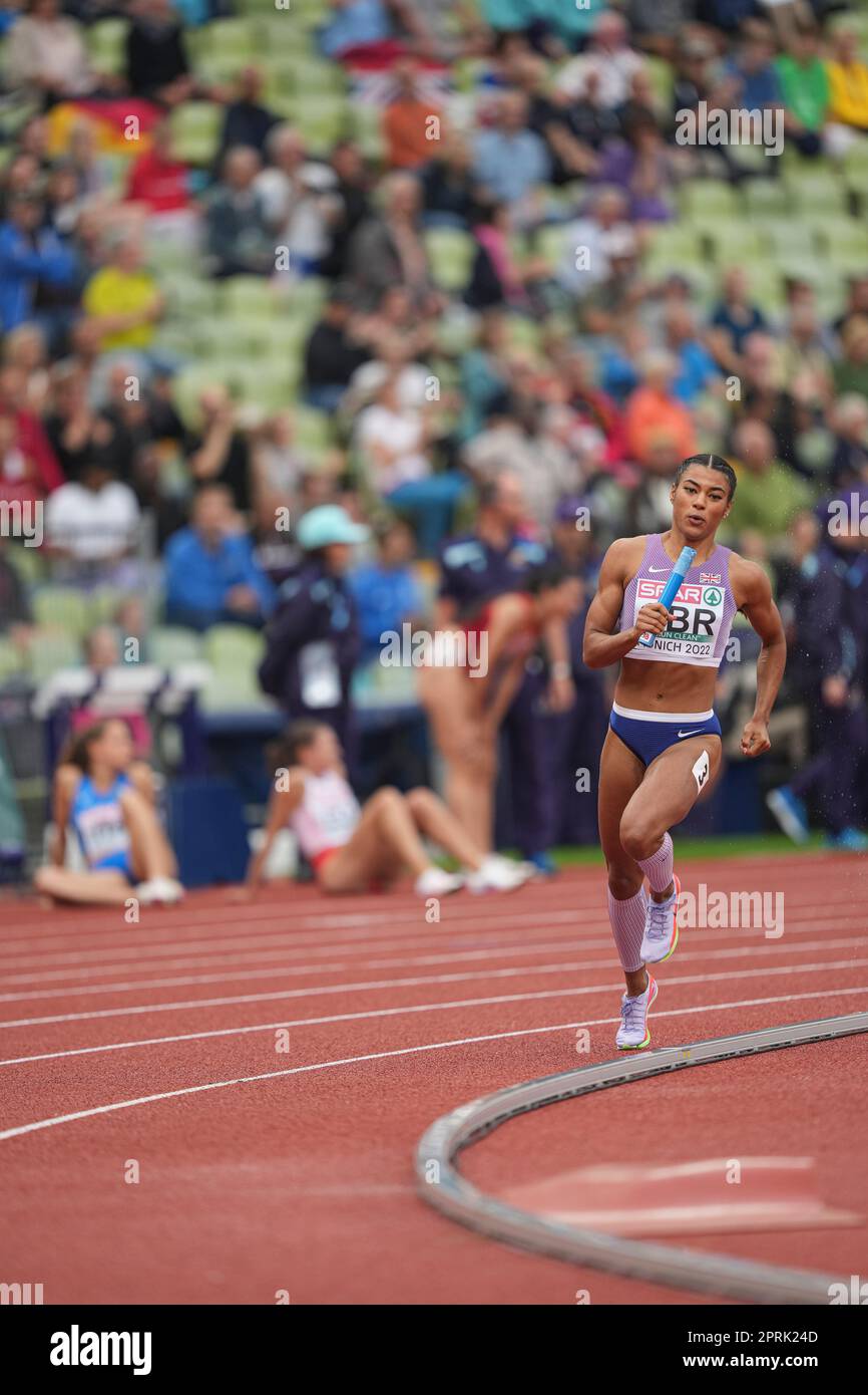 Nicole Yeargin participating in the 4x400 meters relay of the European ...