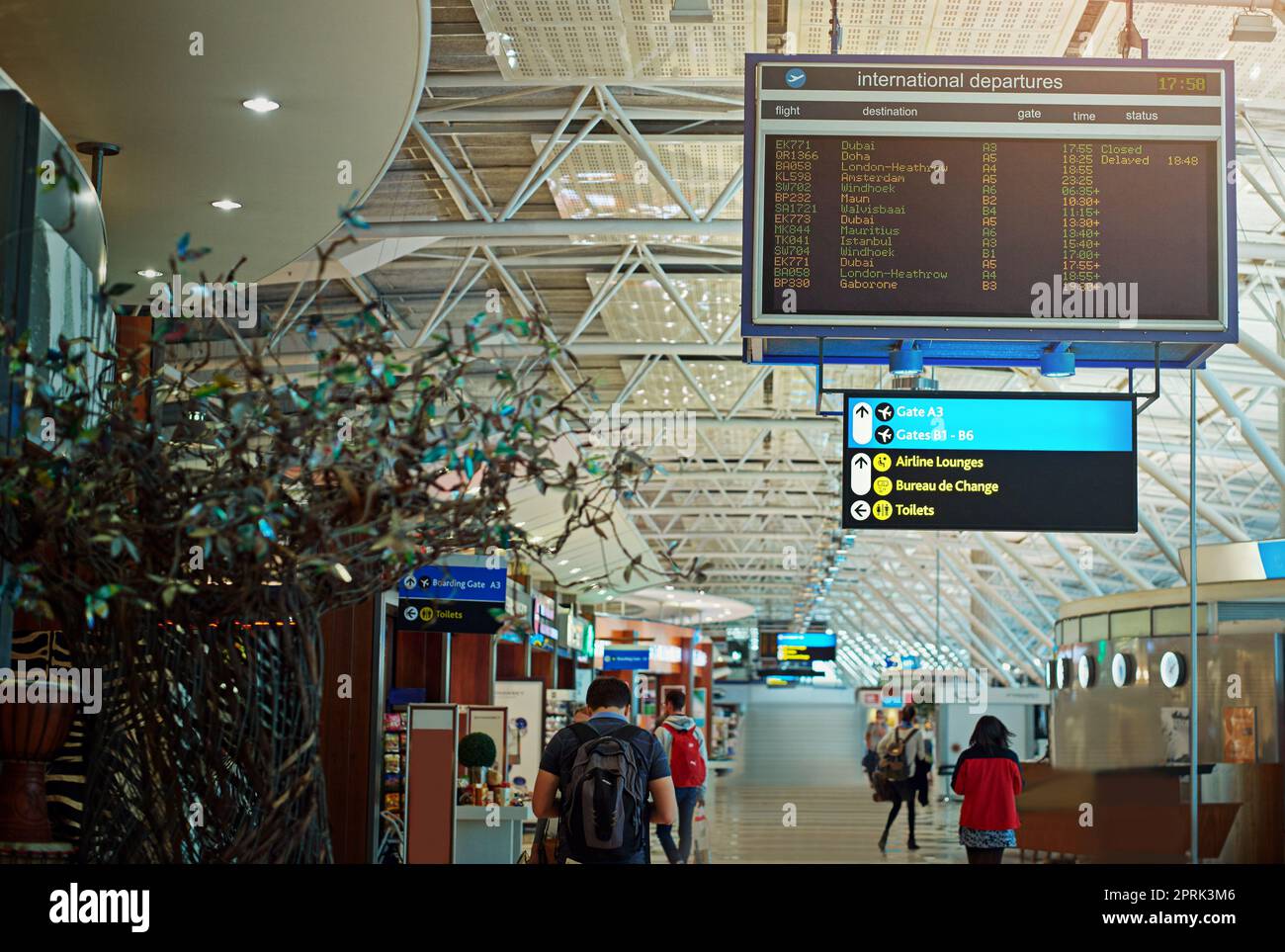 Boarding gate hi-res stock photography and images - Alamy