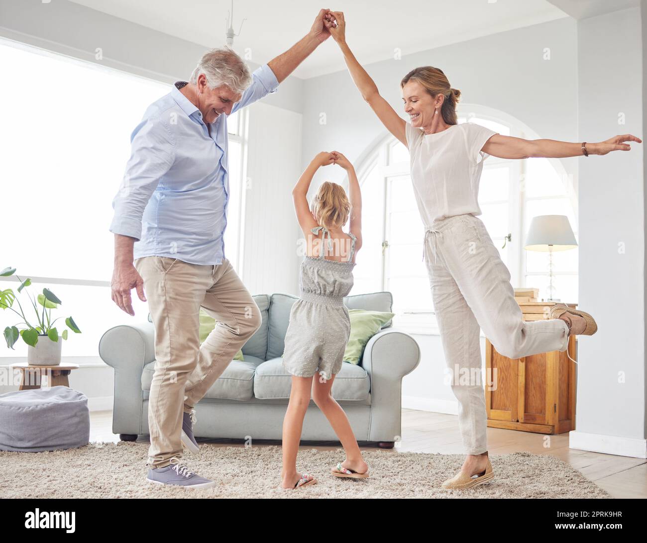 Man woman child dance house hi-res stock photography and images - Alamy