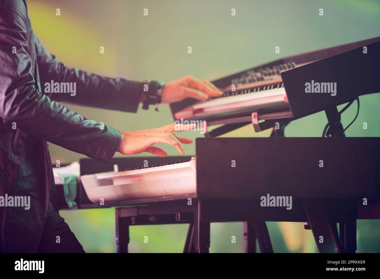 Synthesized sounds. a musician performing on a keyboard Stock Photo - Alamy