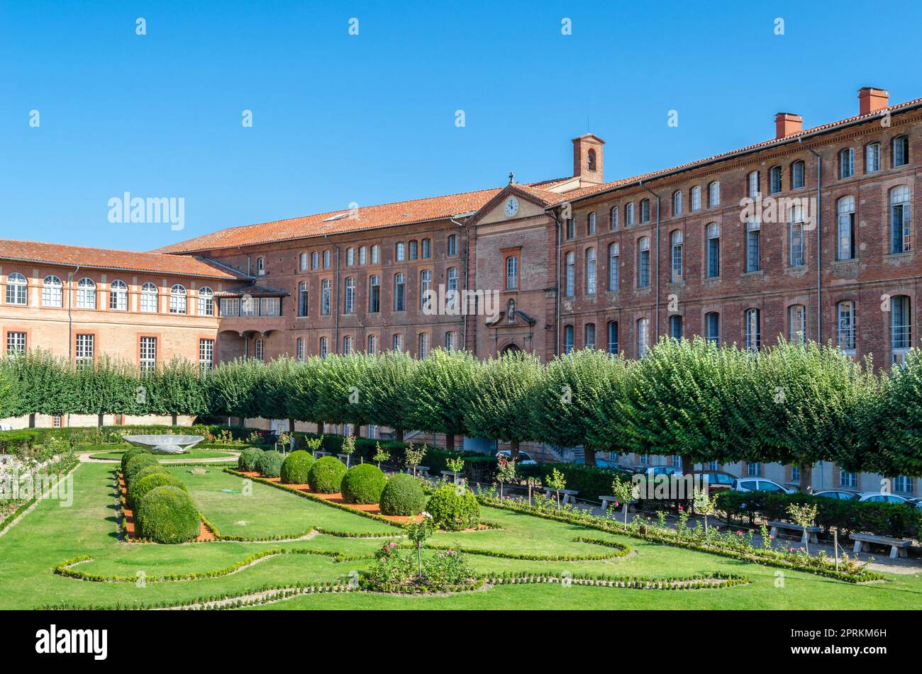 Architecture in the city of Toulouse, Occitanie, southern France Stock ...
