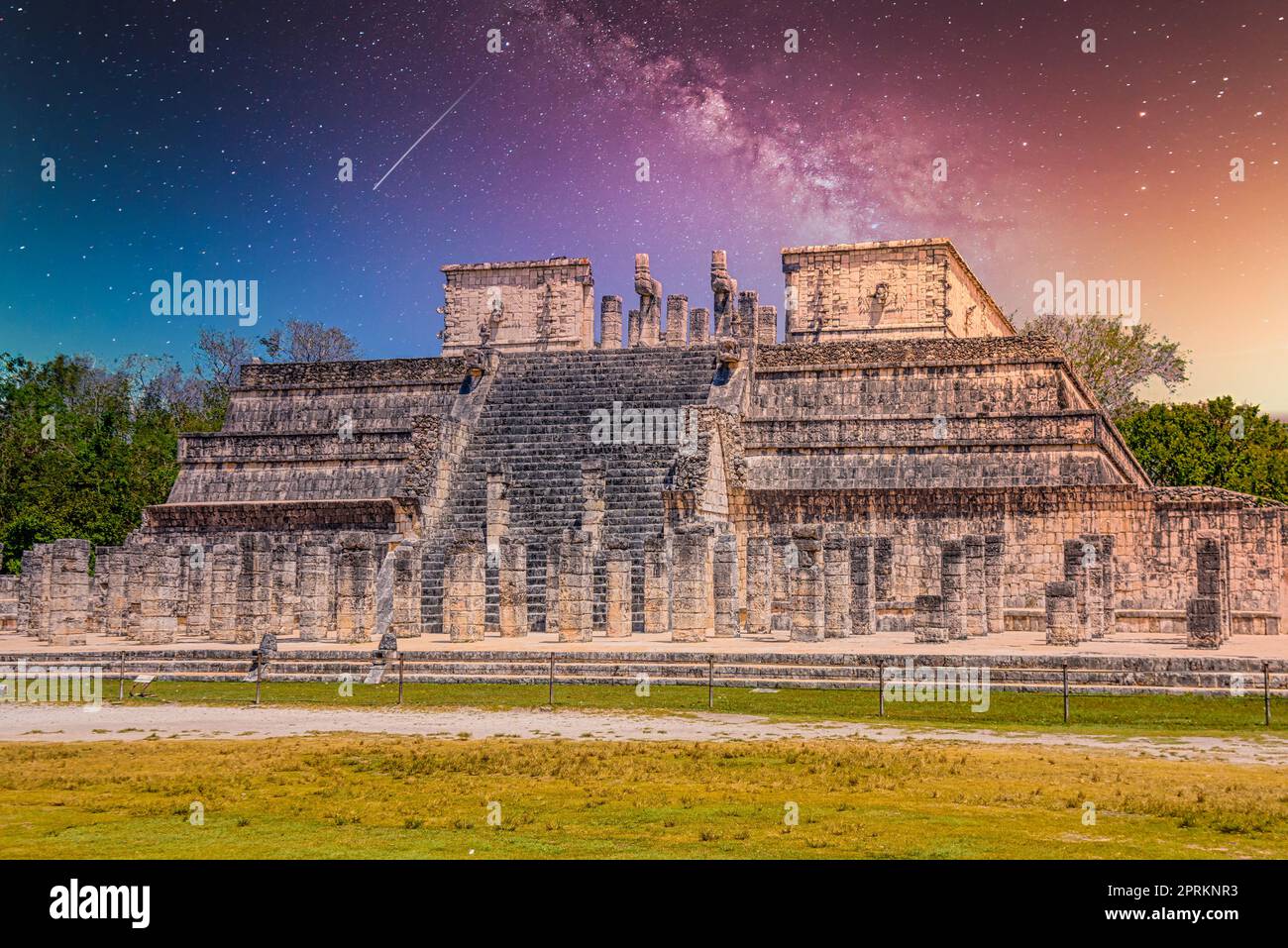 Temple of the Warriors in Chichen Itza, Quintana Roo, Mexico. Mayan ...