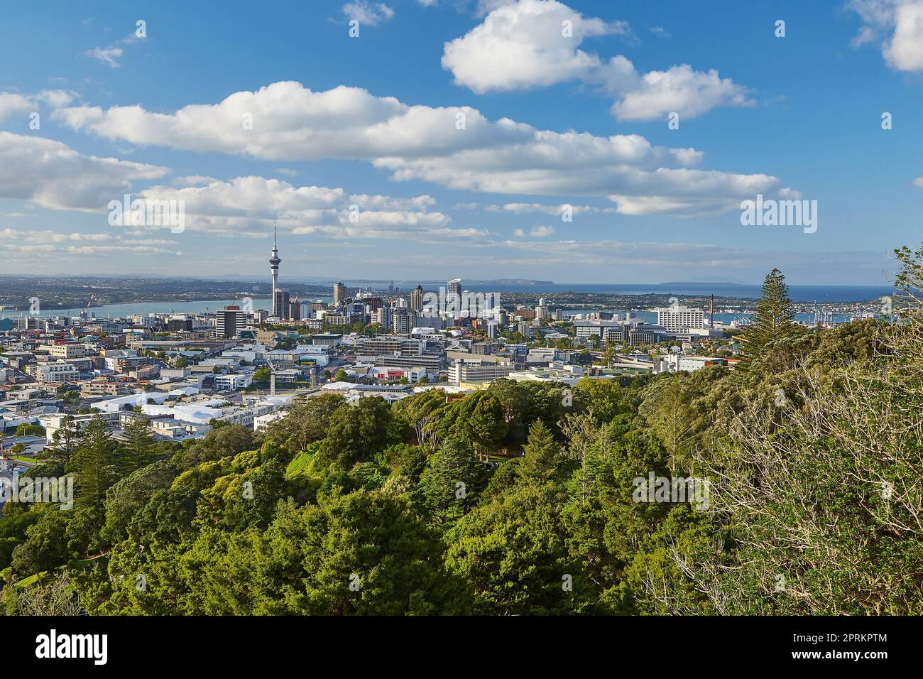 View over auckland from mount eden hi-res stock photography and images ...