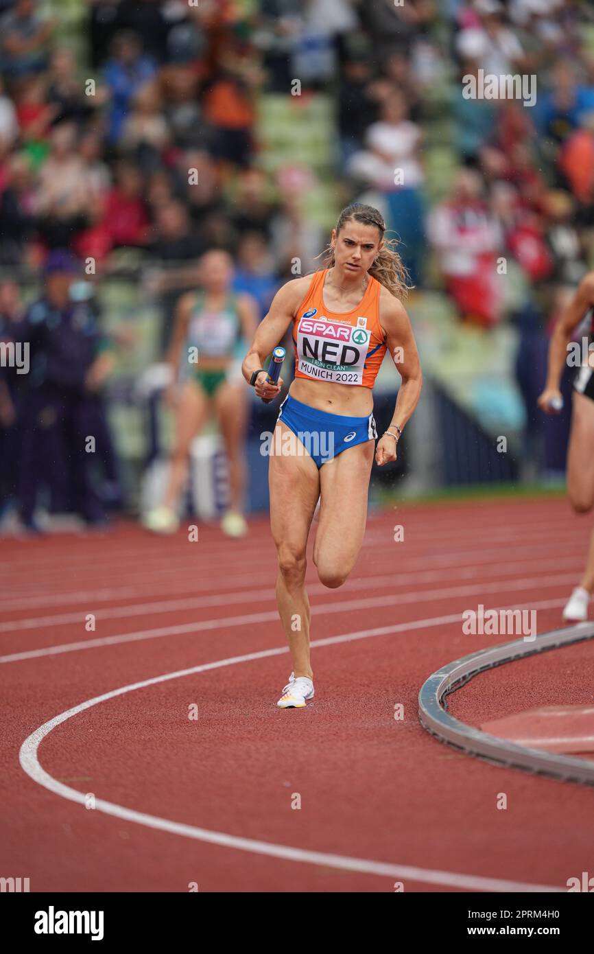 Laura de Witte participating in the 4x400 meters relay of the European ...