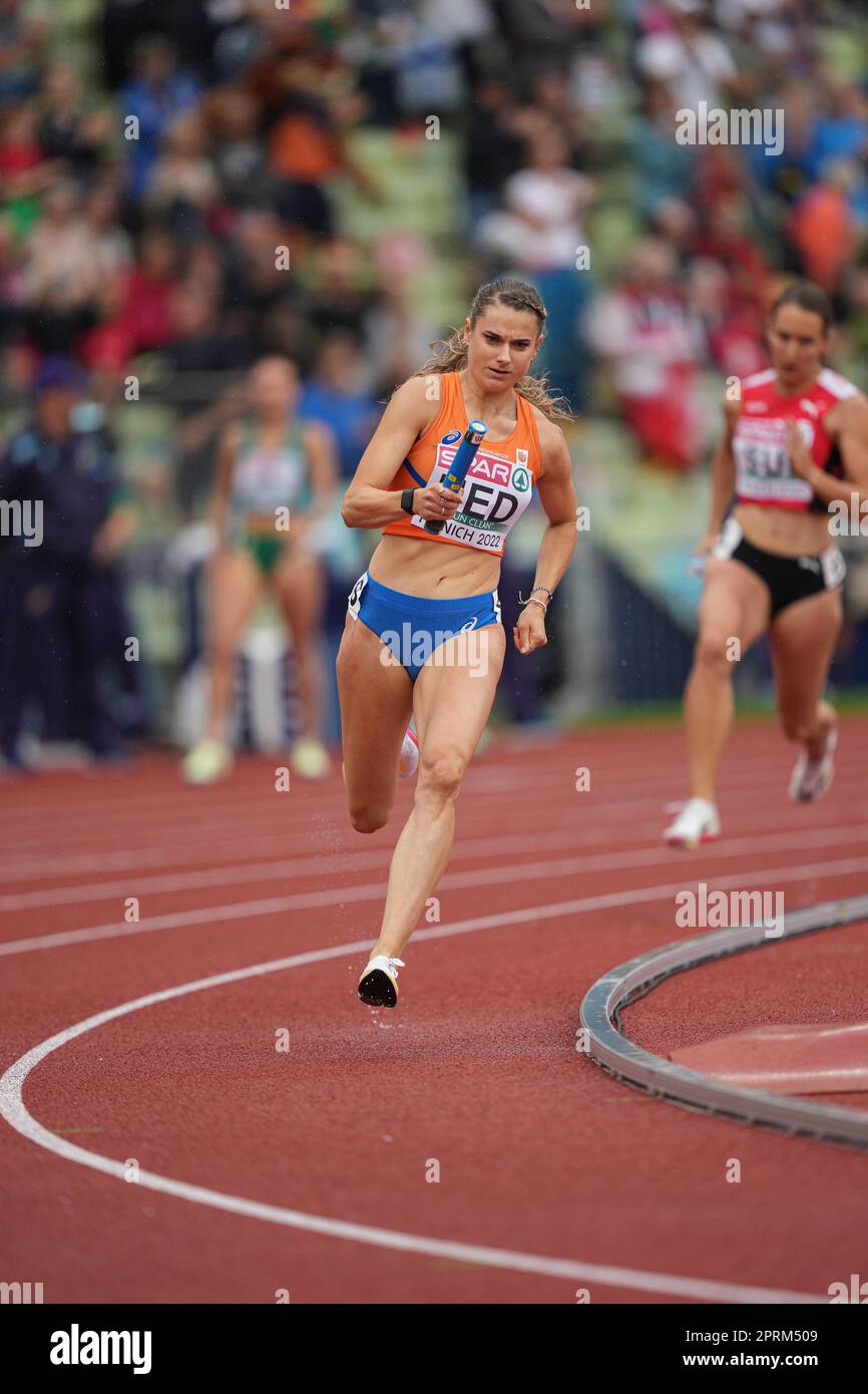 Laura de Witte participating in the 4x400 meters relay of the European ...