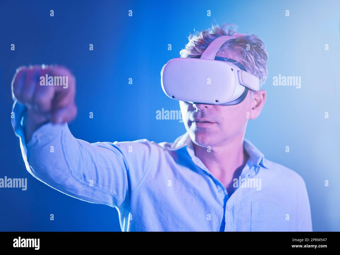 Helmet virtual man purple hi-res stock photography and images - Alamy