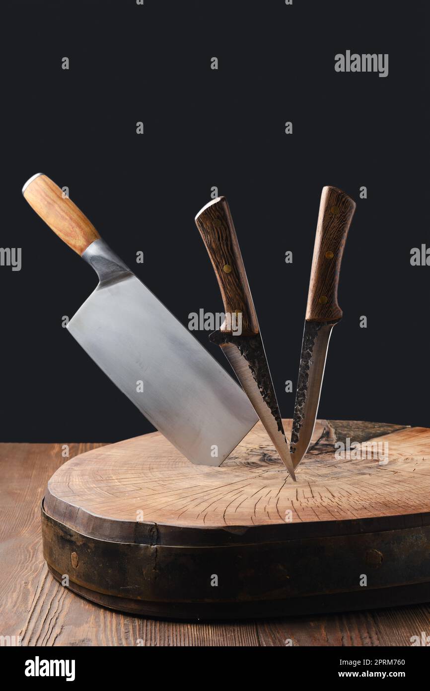 Carving knives and board but out hi-res stock photography and images ...