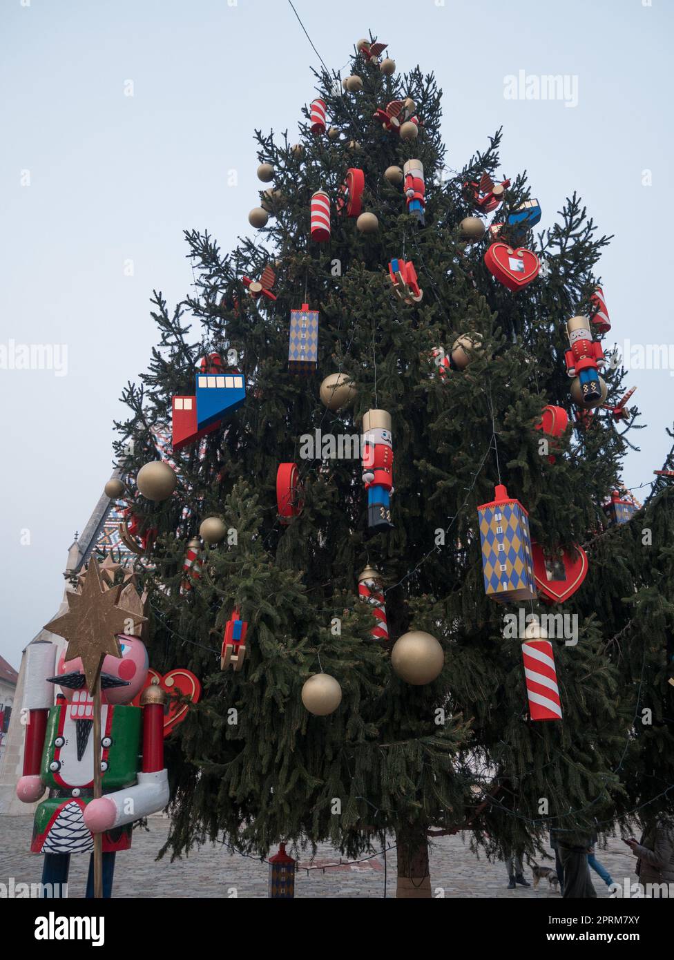 Big, green Christmas tree in the square on a day Stock Photo - Alamy