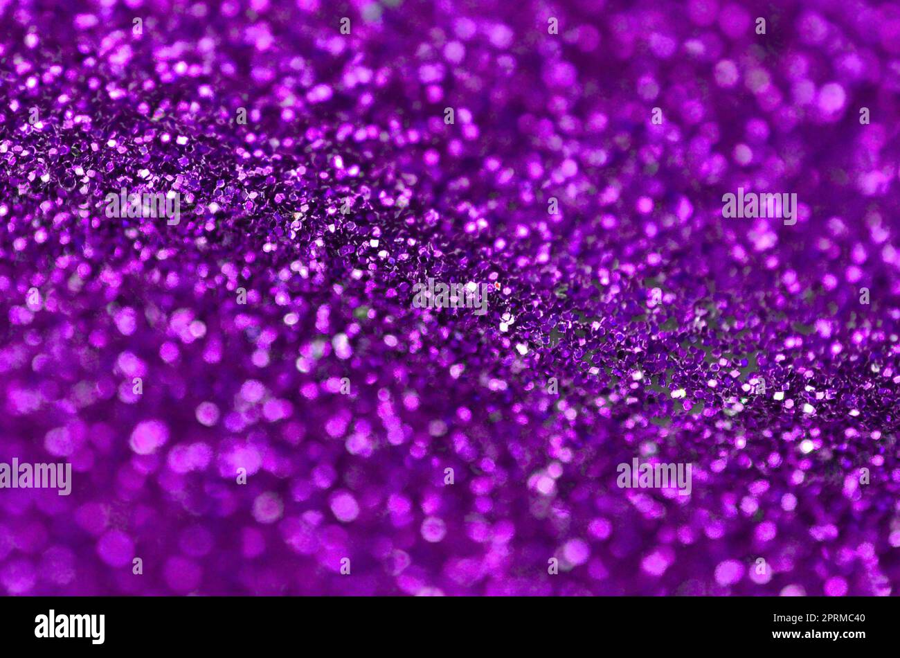 Purple decorative sequins. Background image with shiny bokeh lights ...