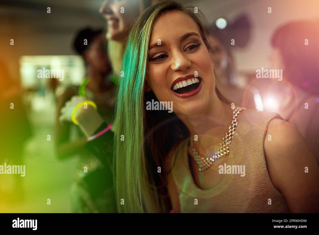 Woman dancing in a nightclub hi-res stock photography and images - Alamy