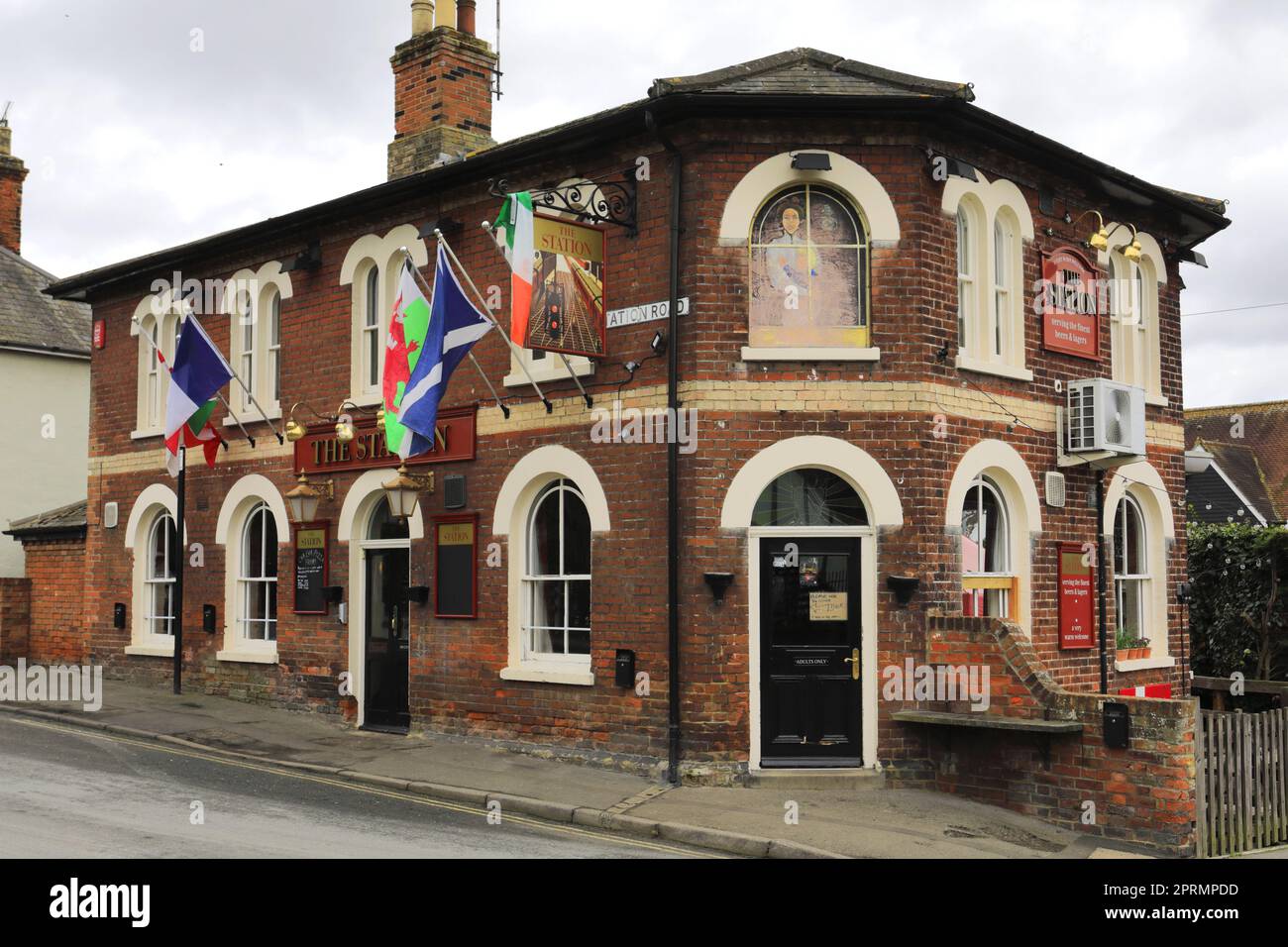 The Station pub, Wivenhoe town, Essex, England, UK Stock Photo - Alamy