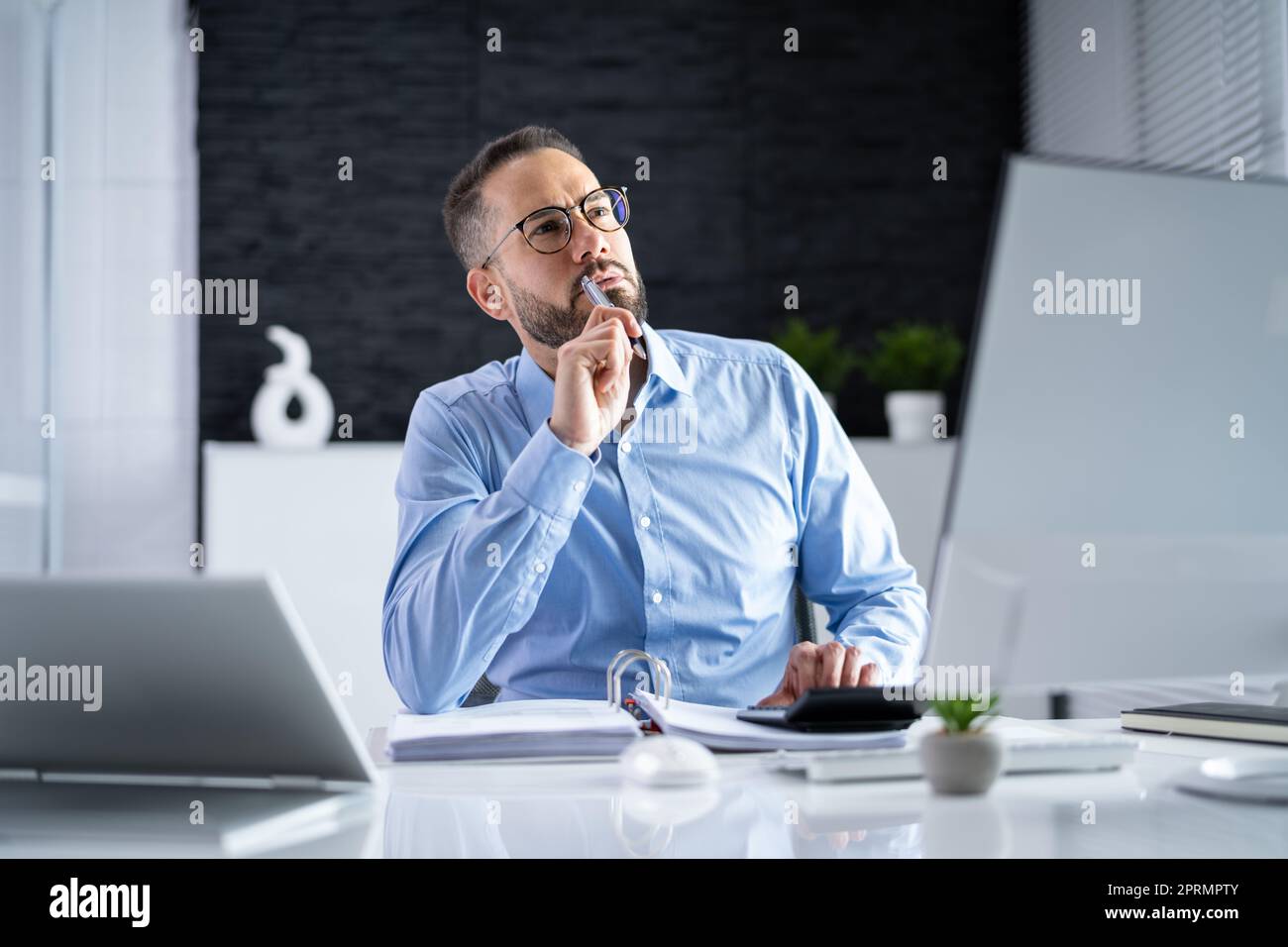 Portrait smile accountant business hi-res stock photography and images ...