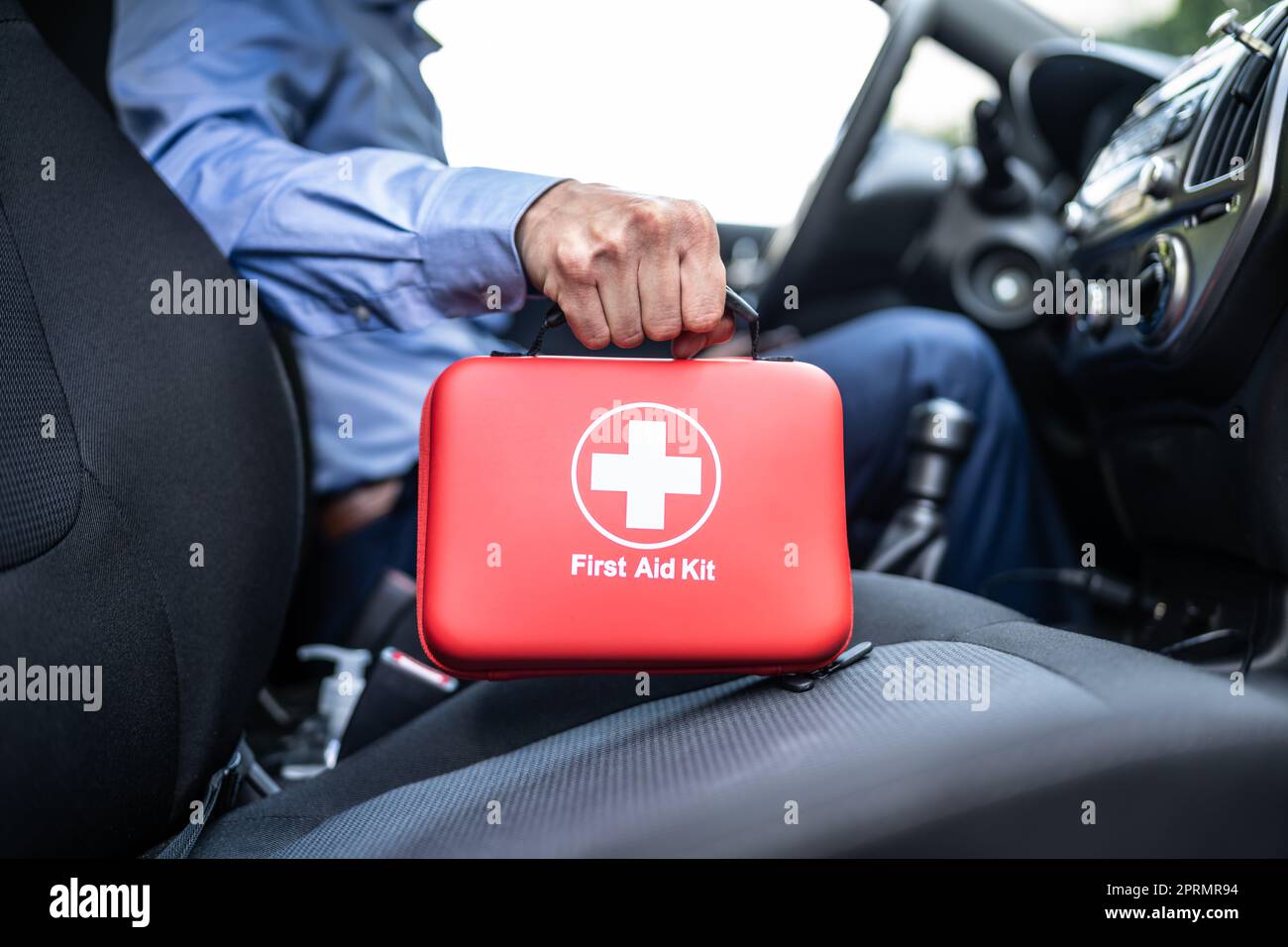 Emergency kit car hi-res stock photography and images - Alamy