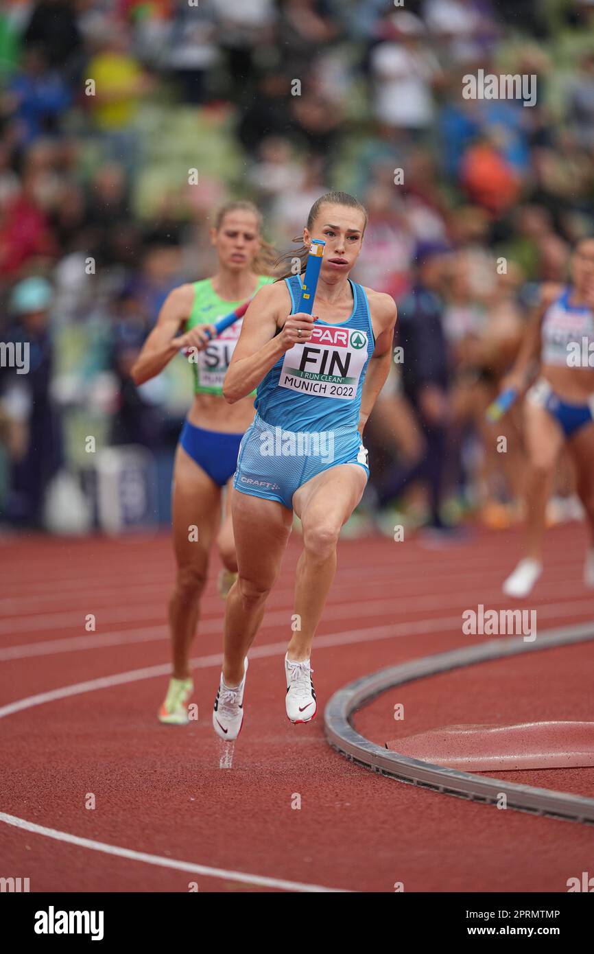 Kristiina HALONEN participating in the 4x400 meters relay of the ...