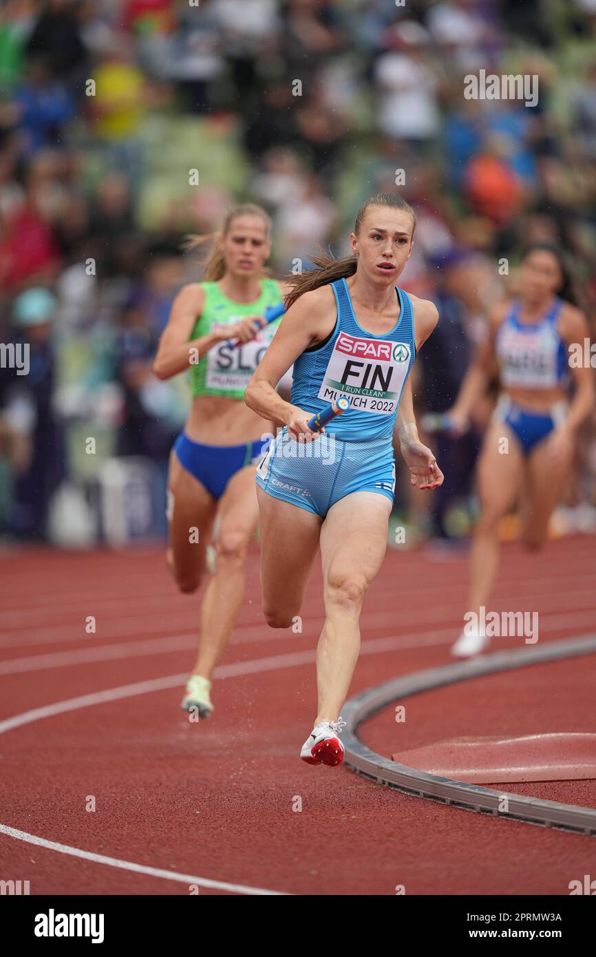Kristiina HALONEN participating in the 4x400 meters relay of the ...