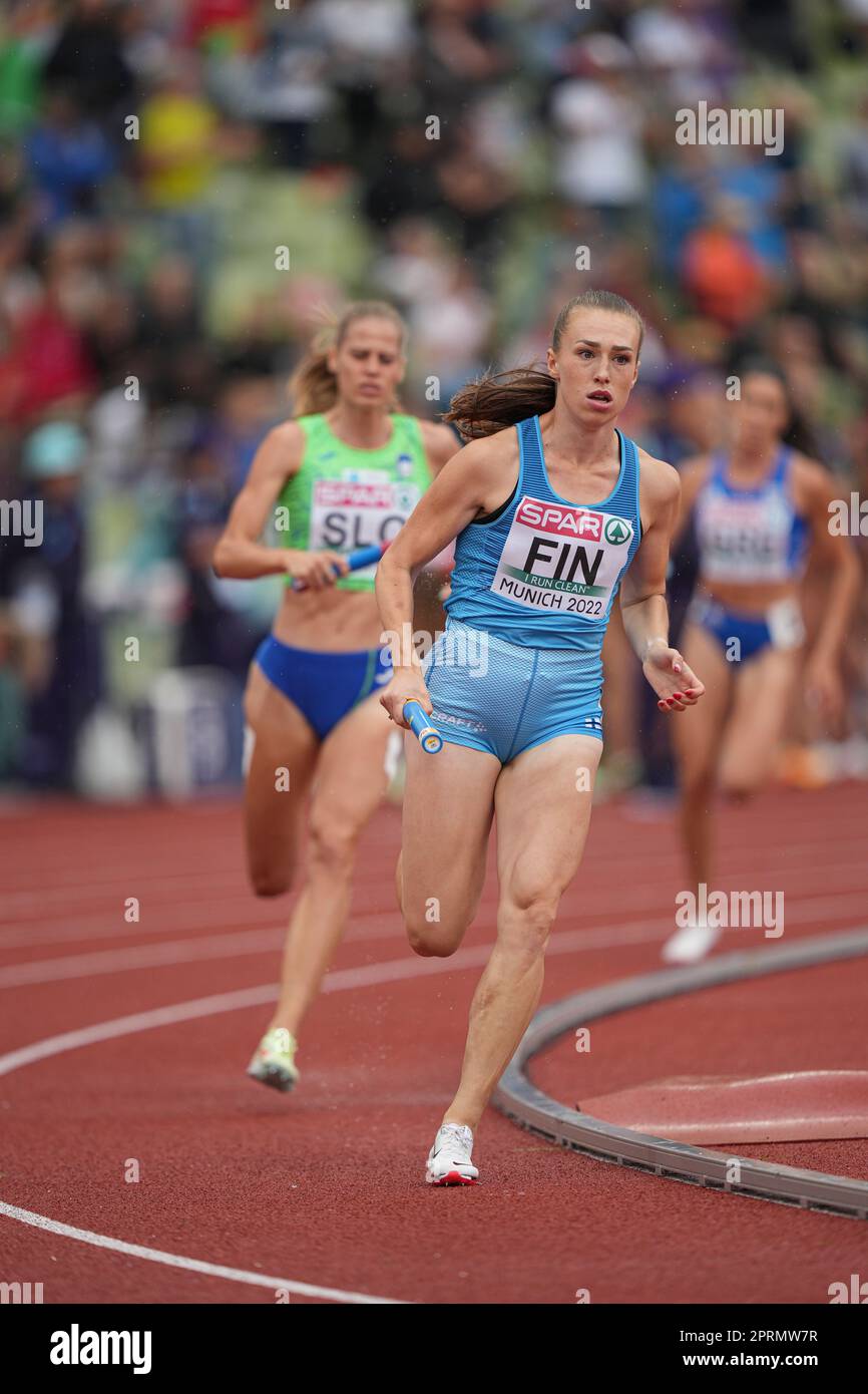 Kristiina HALONEN participating in the 4x400 meters relay of the ...