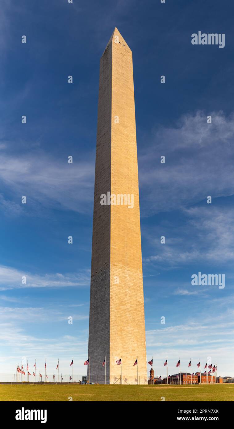 Washington monument flagpoles hi-res stock photography and images - Alamy
