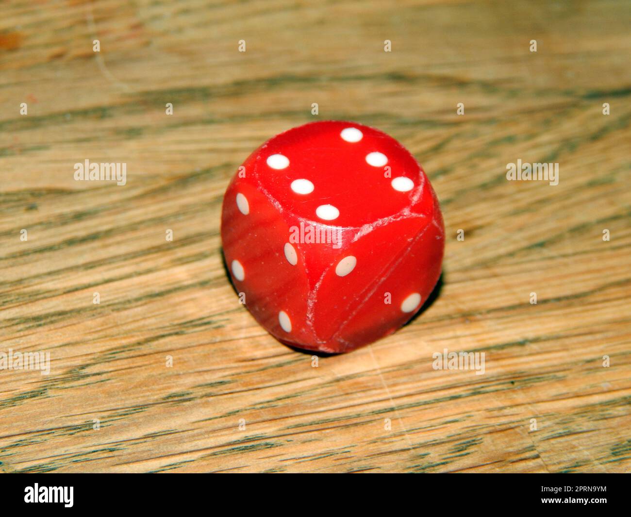 Dice and tables hi-res stock photography and images - Alamy