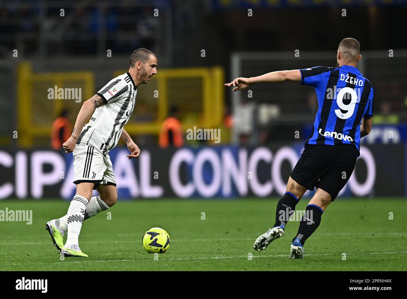 Leonardo bonucci inter hi-res stock photography and images - Alamy