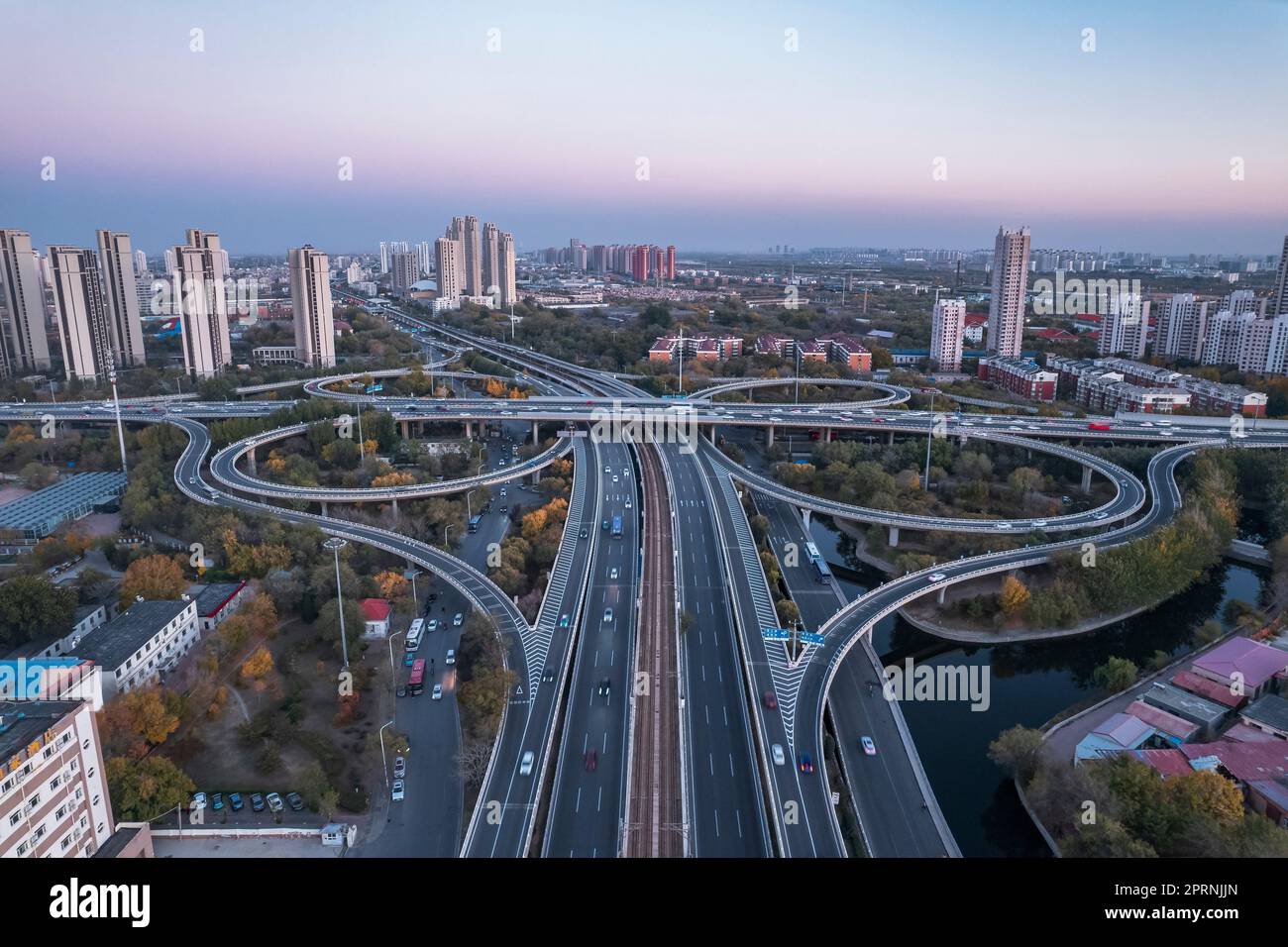 Near Kunlun Interchange and Zhongshan Gate Subway Station in Tianjin ...