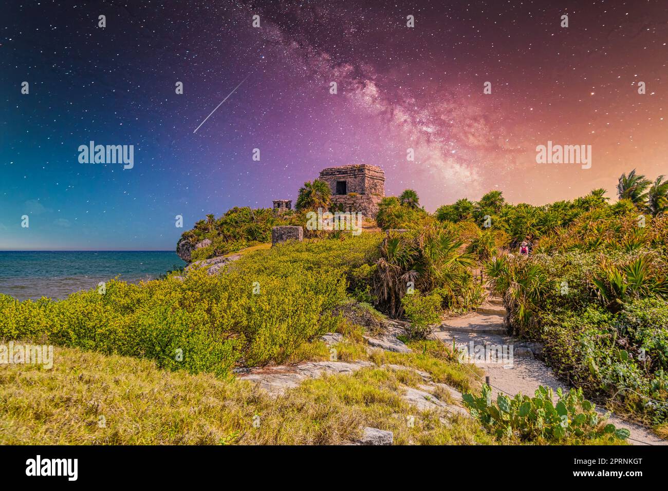 Structure 45, offertories on the hill near the beach, Mayan Ruins in ...