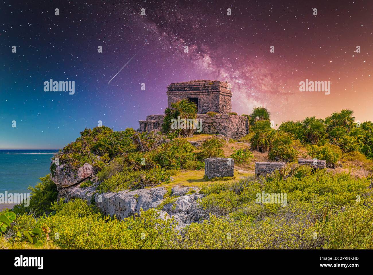 Structure 45, offertories on the hill near the beach, Mayan Ruins in ...