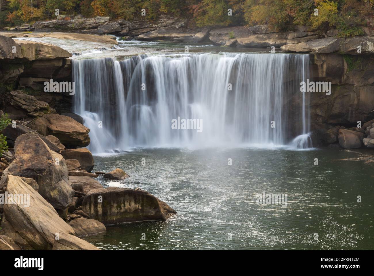 Cumberland Falls State Resort Park in Kentucky Stock Photo - Alamy