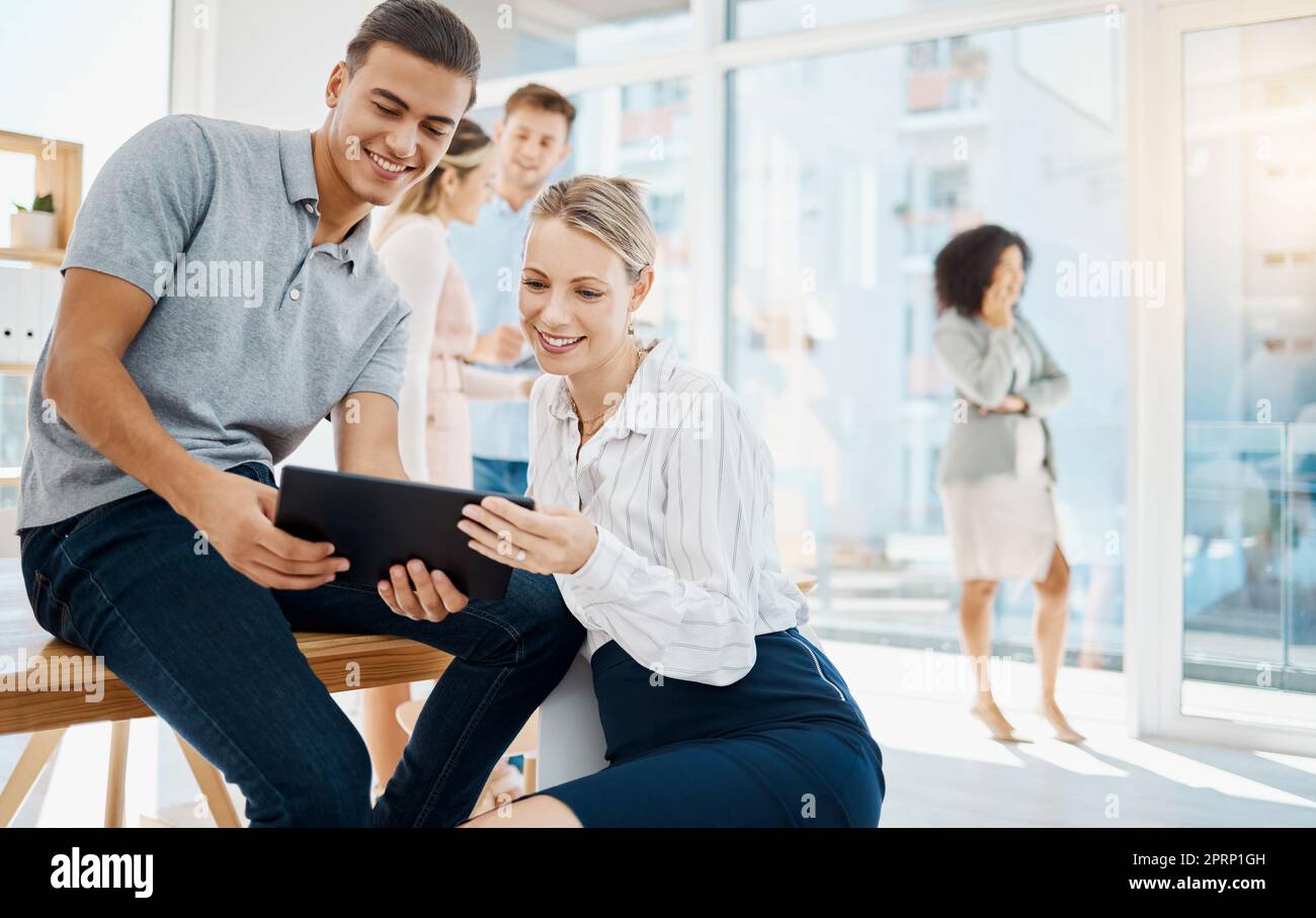 Social media feedback hi-res stock photography and images - Alamy