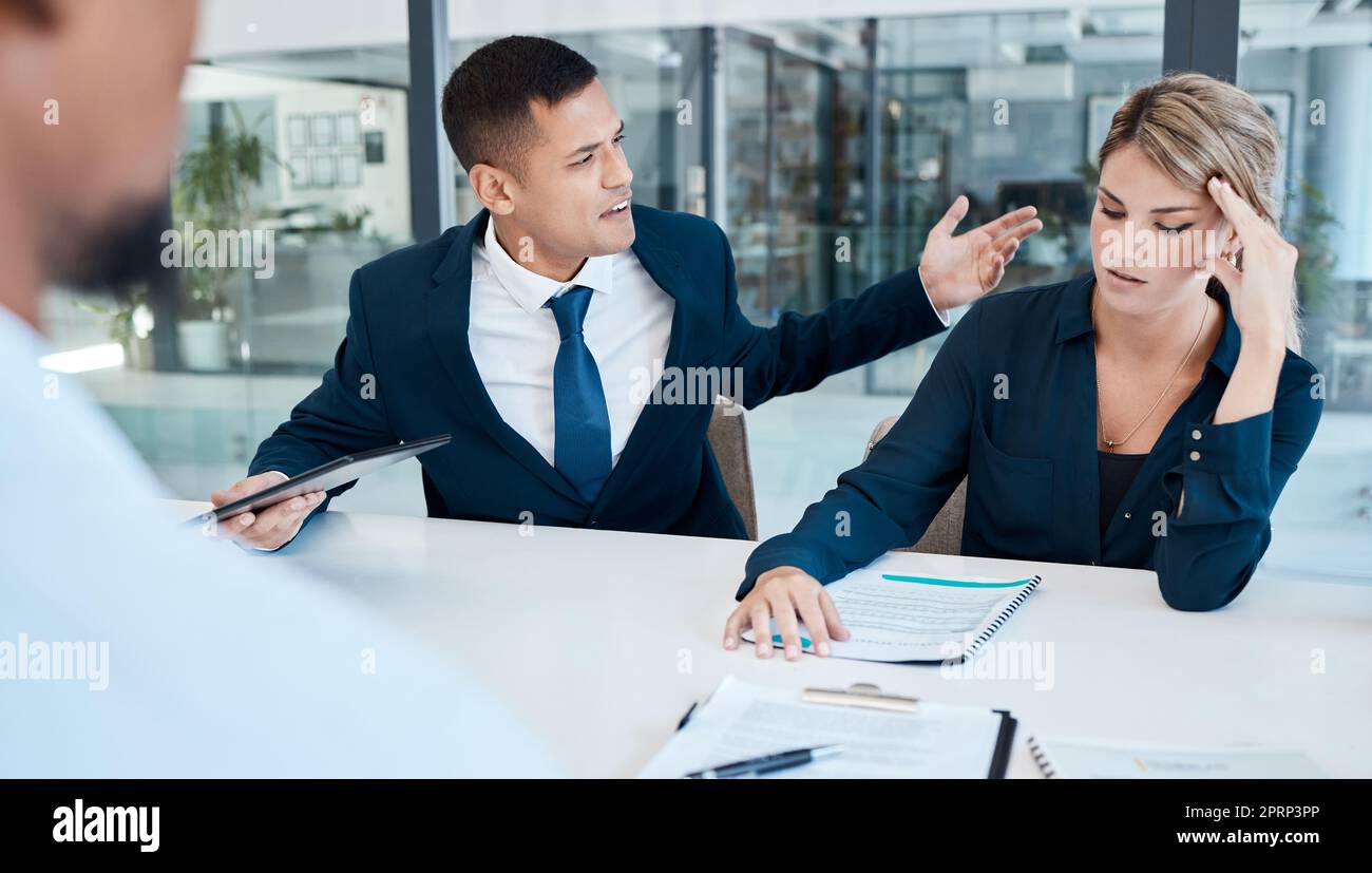 Man bullying a woman and office hi-res stock photography and images - Alamy