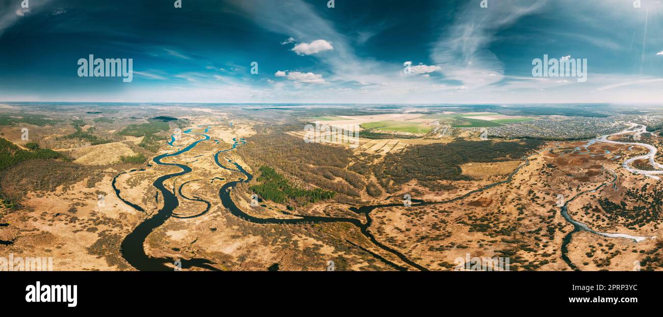Panoramic bird eye top hi-res stock photography and images - Alamy