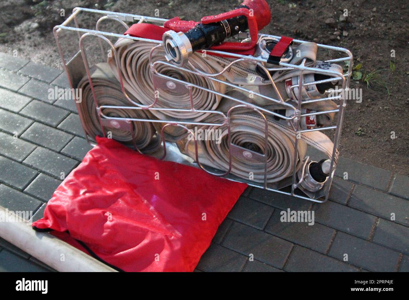 fire department fire hose Stock Photo - Alamy