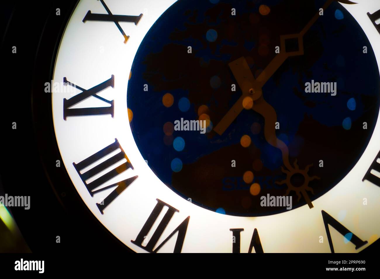 Makura hi-res stock photography and images - Alamy