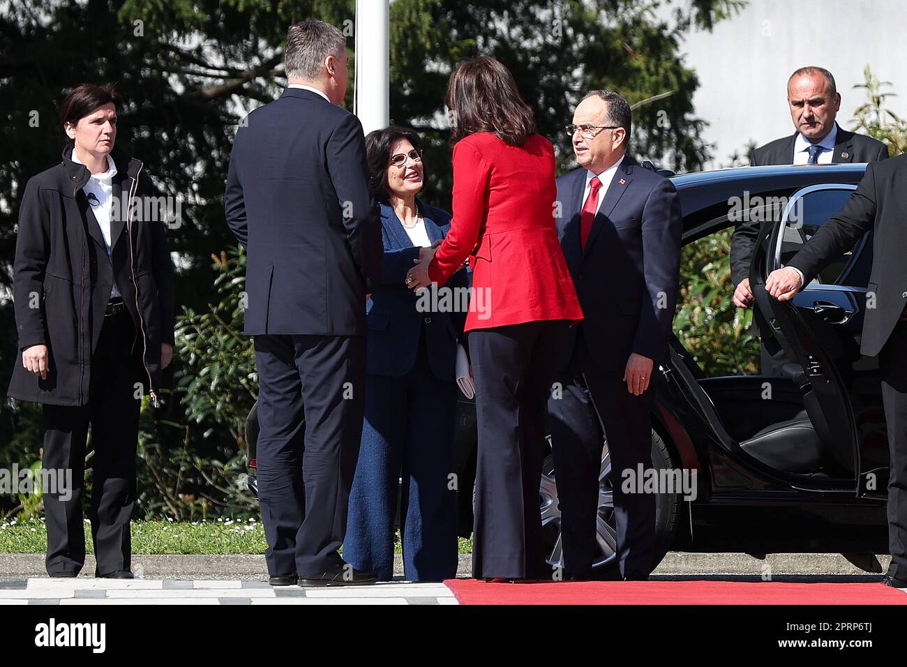 Amanda begaj hi-res stock photography and images - Alamy