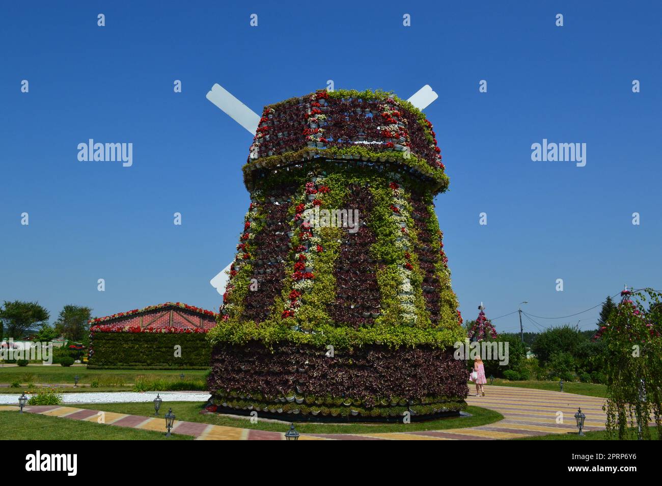 Landscape design of flower arrangements Stock Photo - Alamy