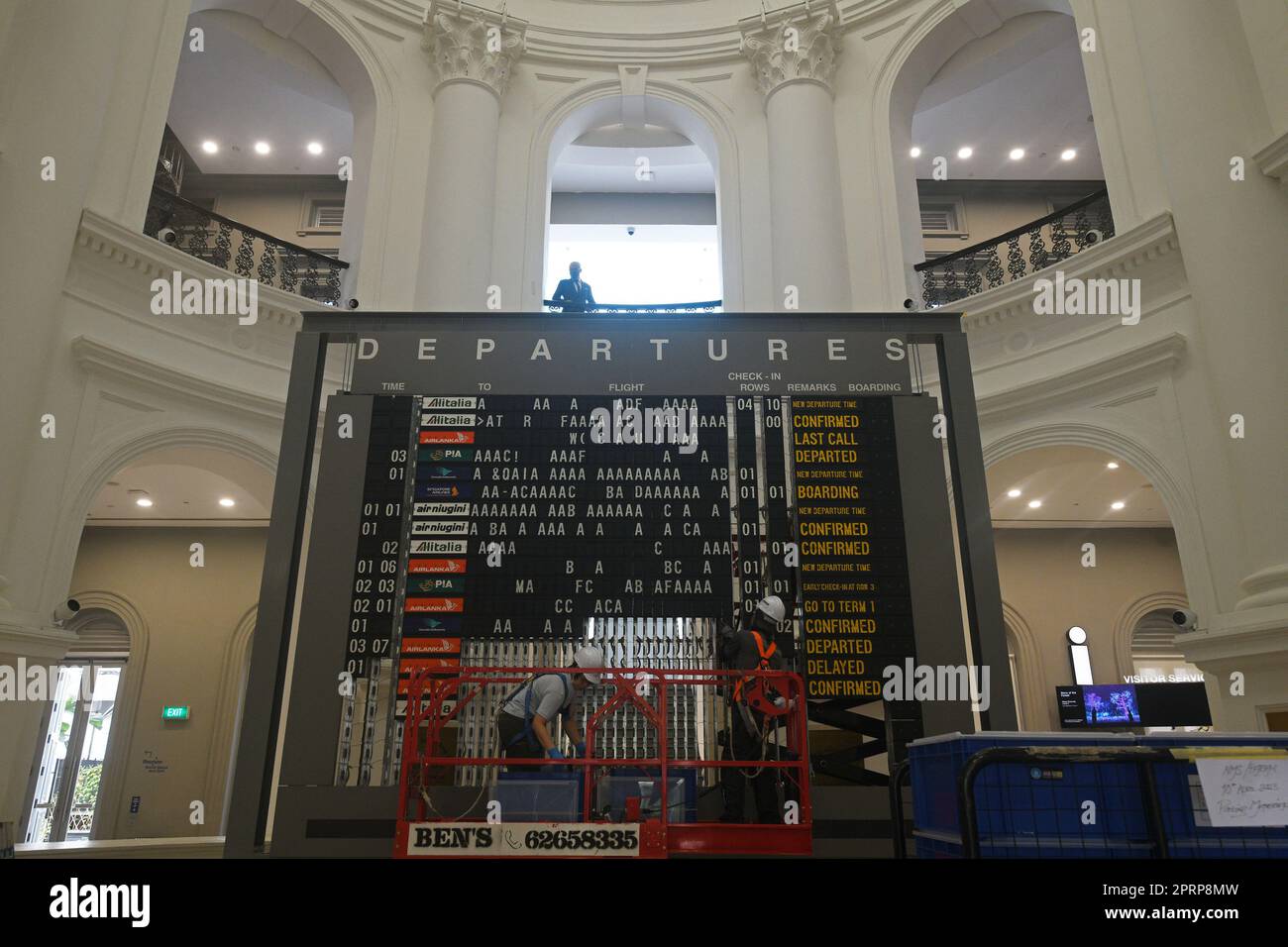 Singapore. 27th Apr, 2023. Workers reassemble a disused Solari board ...