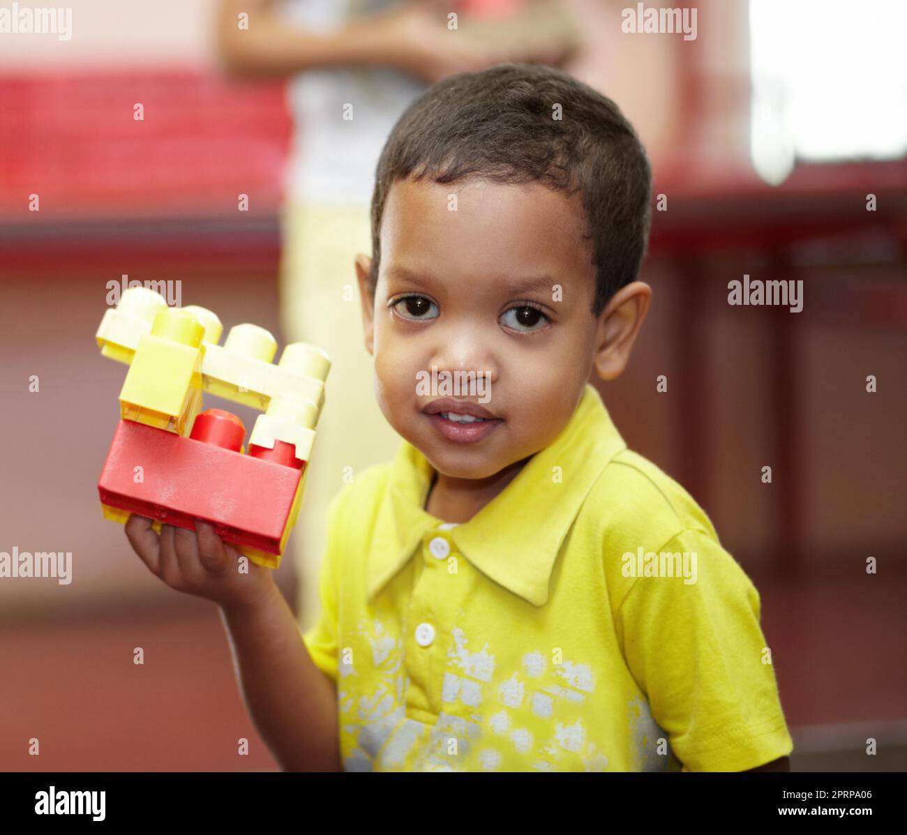 Kids playing with blocks in classroom hi-res stock photography and ...