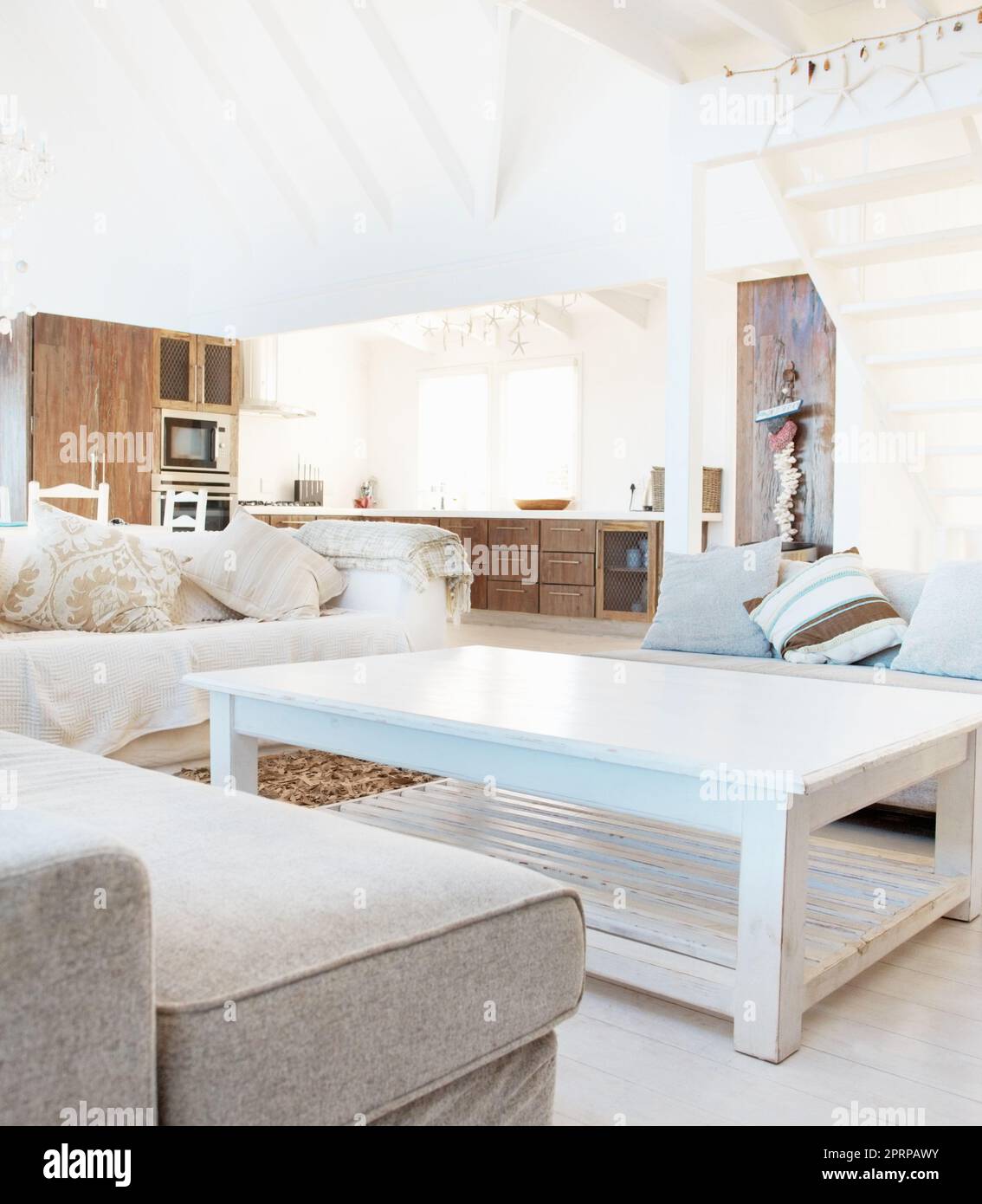 Bright Open Living Rooms These Two Living Room Colors Are The Perfect