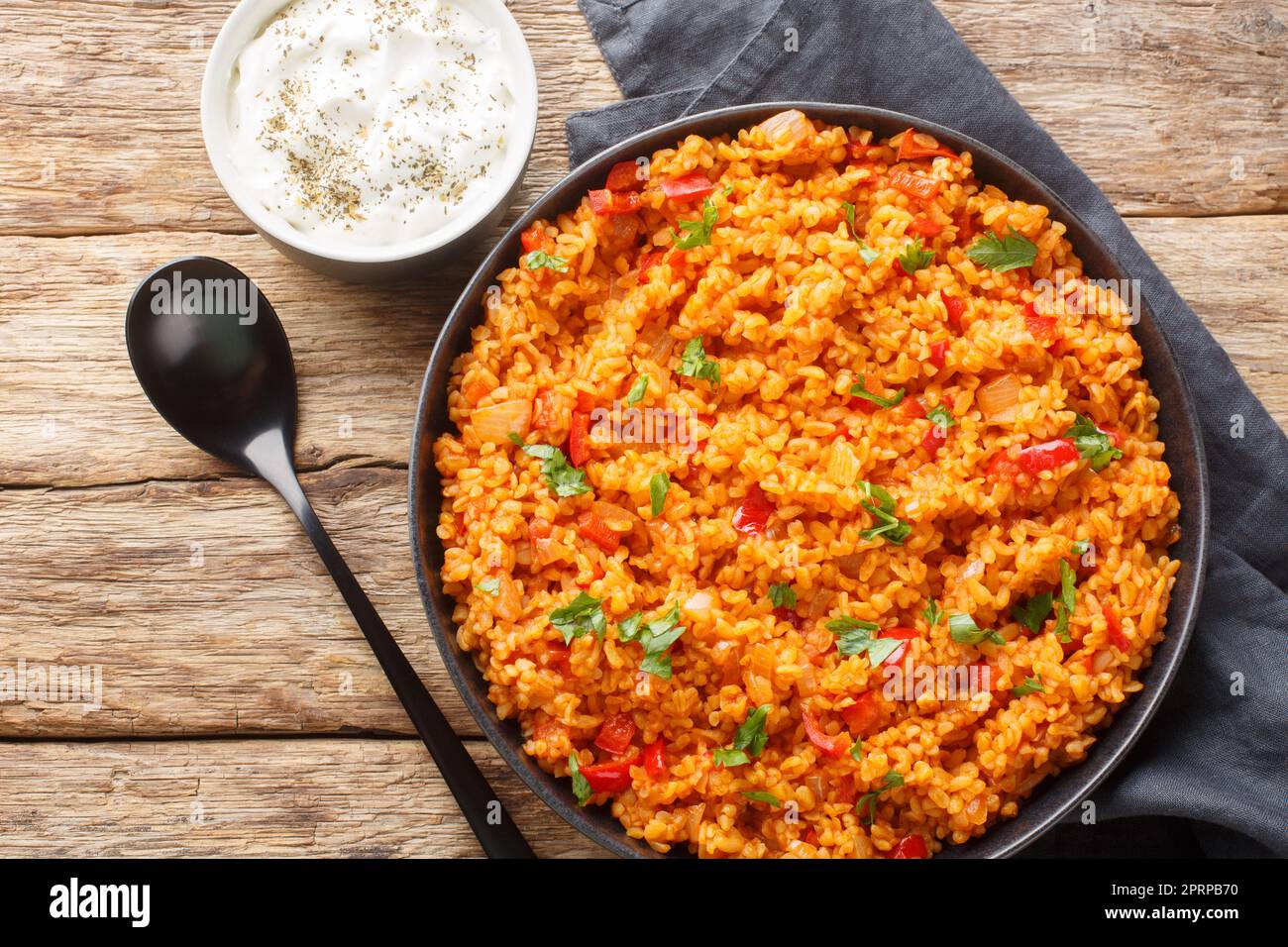 Food made from bulgur hi-res stock photography and images - Alamy