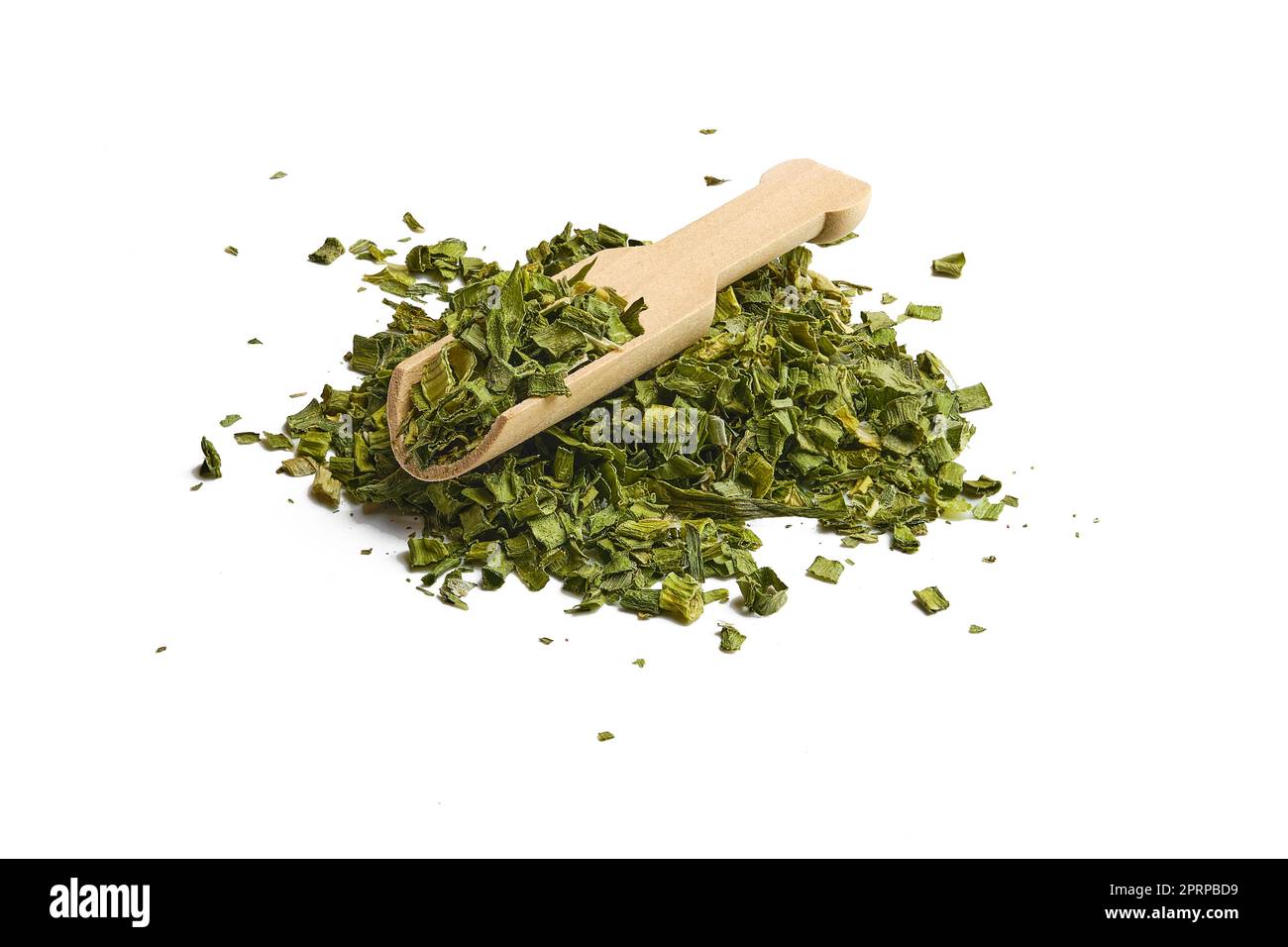 Heap of dry scallion on white background Stock Photo - Alamy