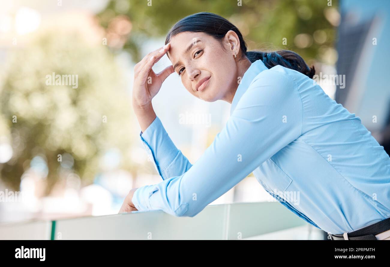 Annoyed person hi-res stock photography and images - Alamy