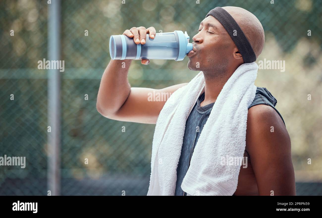 Running water sports hi-res stock photography and images - Alamy