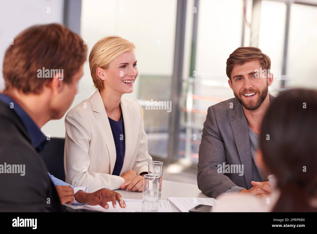Work meeting in progress hi-res stock photography and images - Alamy