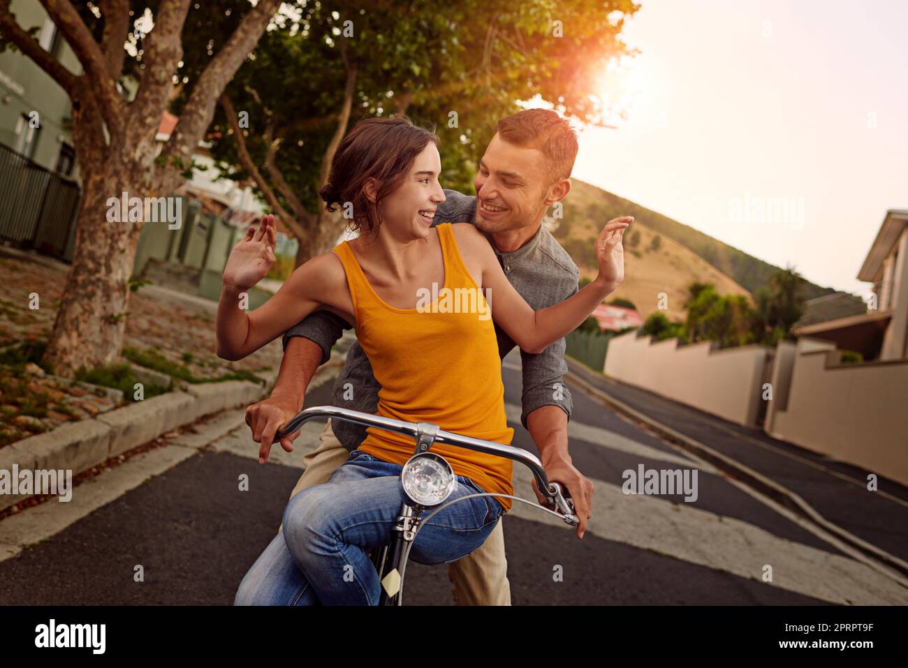 Romantic couple with bicycle hi-res stock photography and images - Alamy