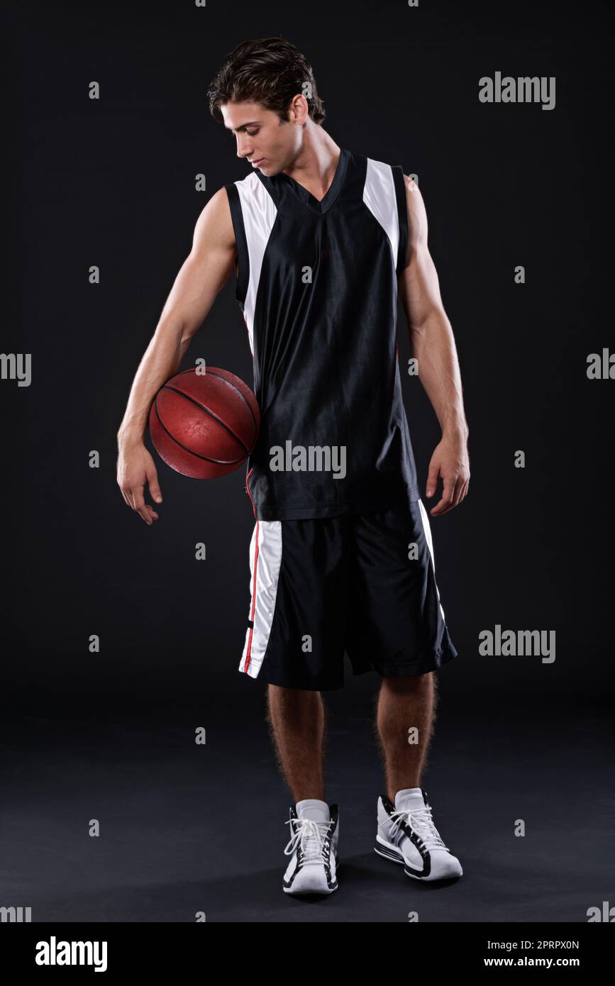 Black basketball player full body hi-res stock photography and images ...