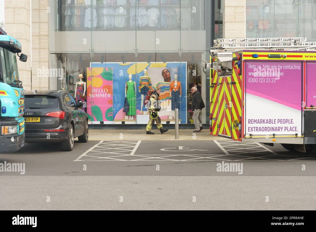Fire engines hi-res stock photography and images - Alamy