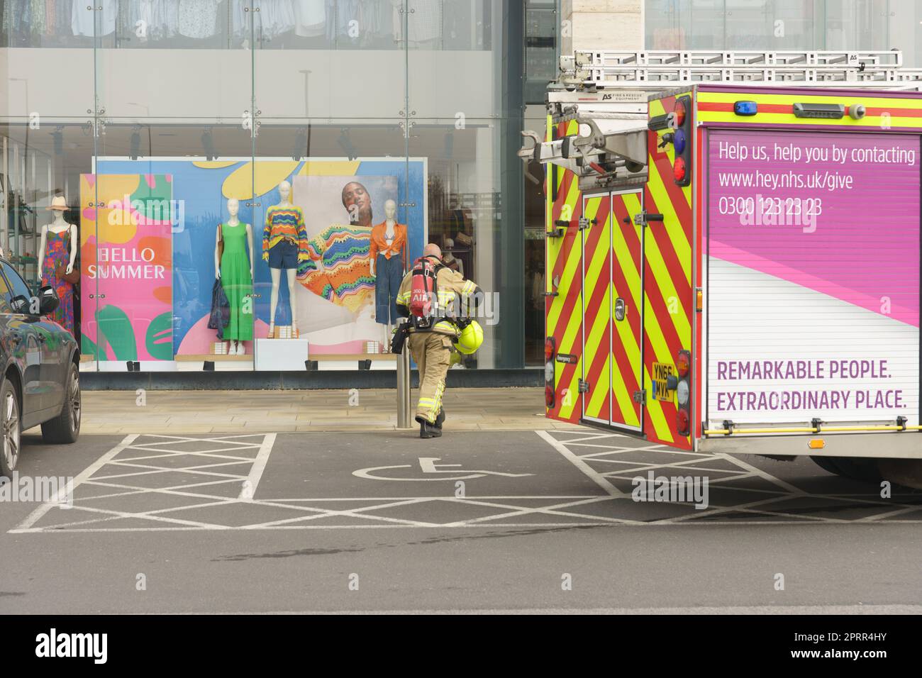 April 27th 2023, Kingswoood. Hull. Fire engines called to a possible ...