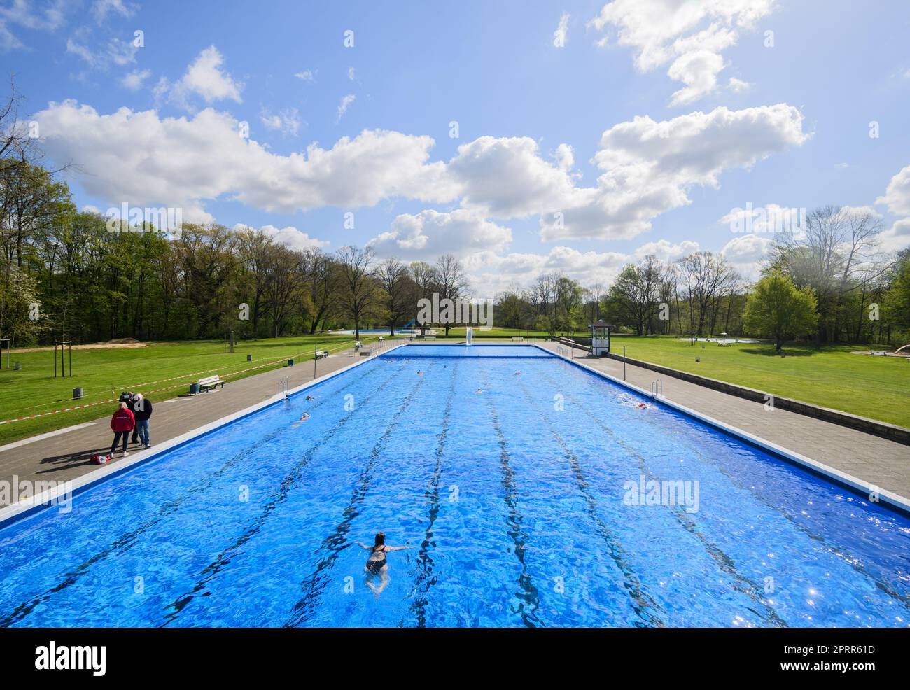 Open air bath in hanover hi-res stock photography and images - Alamy